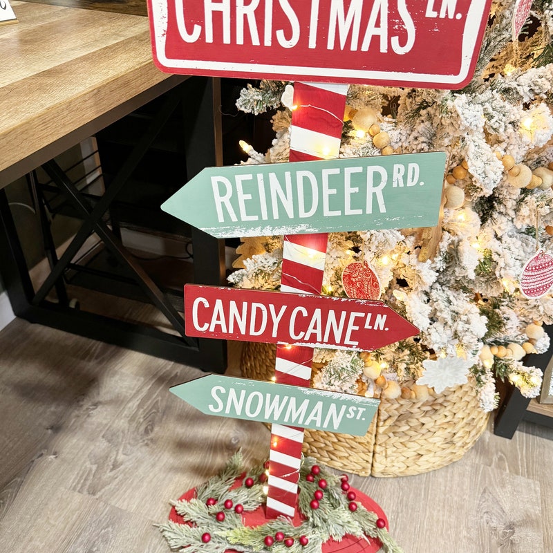 Christmas Arrow Signs - Etsy