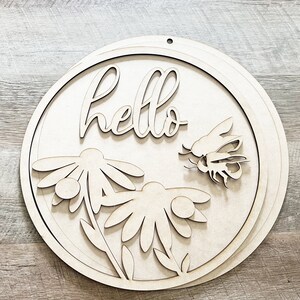 Hello Daisy Spring Round - Etsy