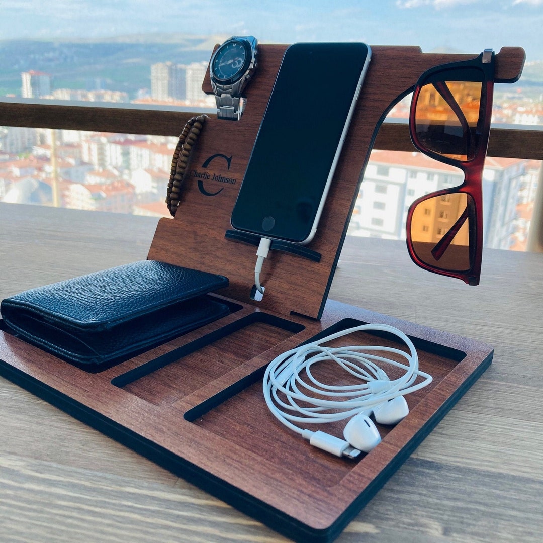 Personalized Mens Gift, Wooden Phone Stand, Gift for Boyfriend Gift for ...