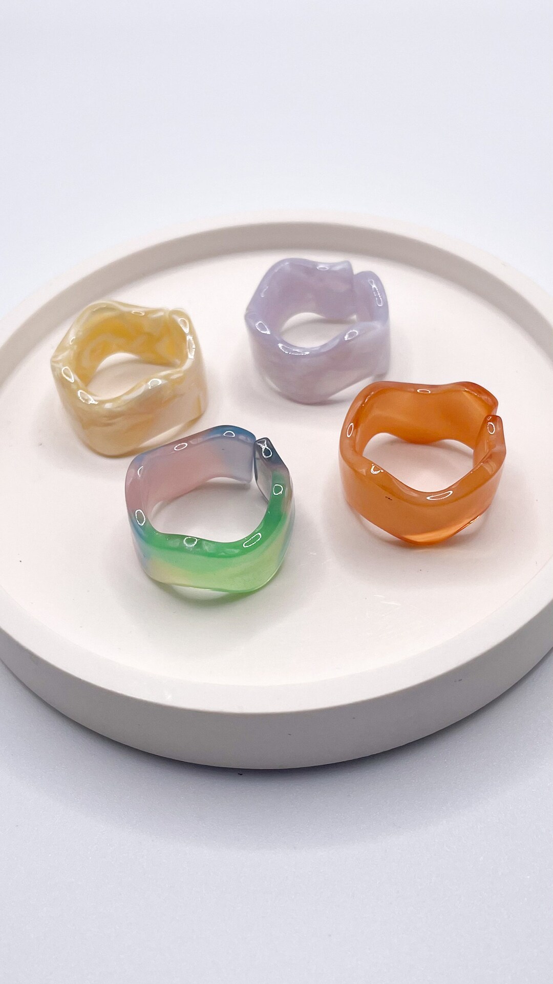 Colourful Summer Rings // Mix & Match Retro Rings // Acrylic Resin ...