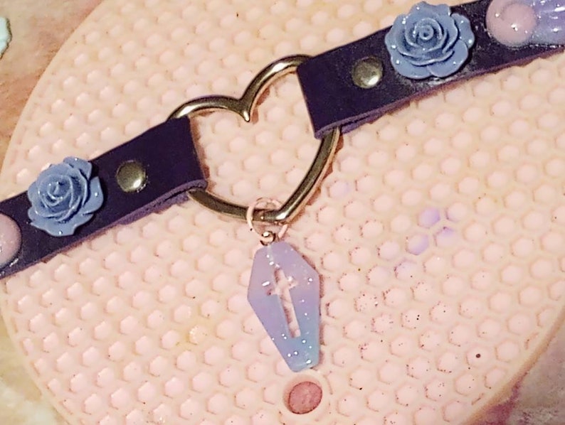 Magic Girl Roses Kawaii Harajuku Pastel Gothic Grunge Y2k Raver Tumblr ...