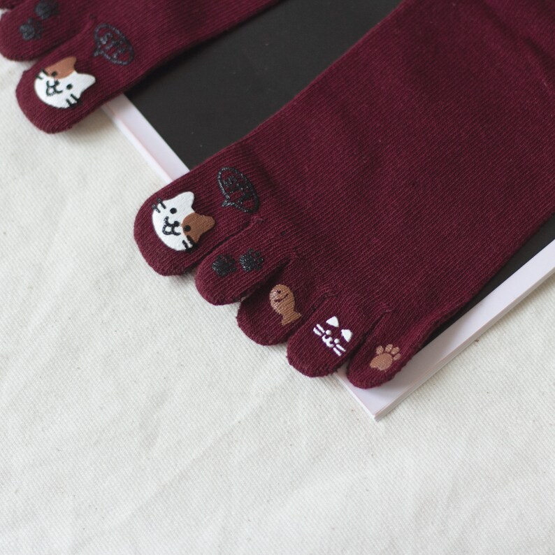 Cat Toe Socks Five Toe Socks, Cotton, Wine Color, Cat Elements ...