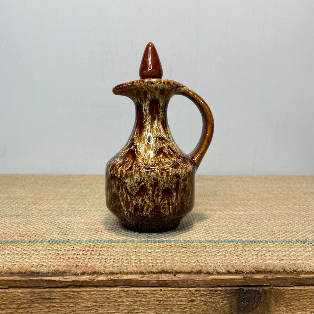 Vintage Fosters Pottery Honeycomb Oil or Vinegar Jug - Etsy UK