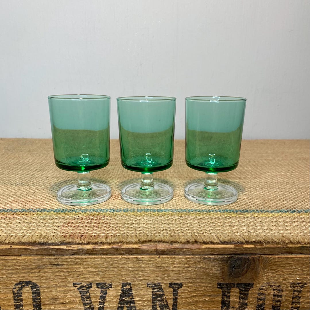 Vintage Set of French Luminarc Small Green Glasses - Etsy