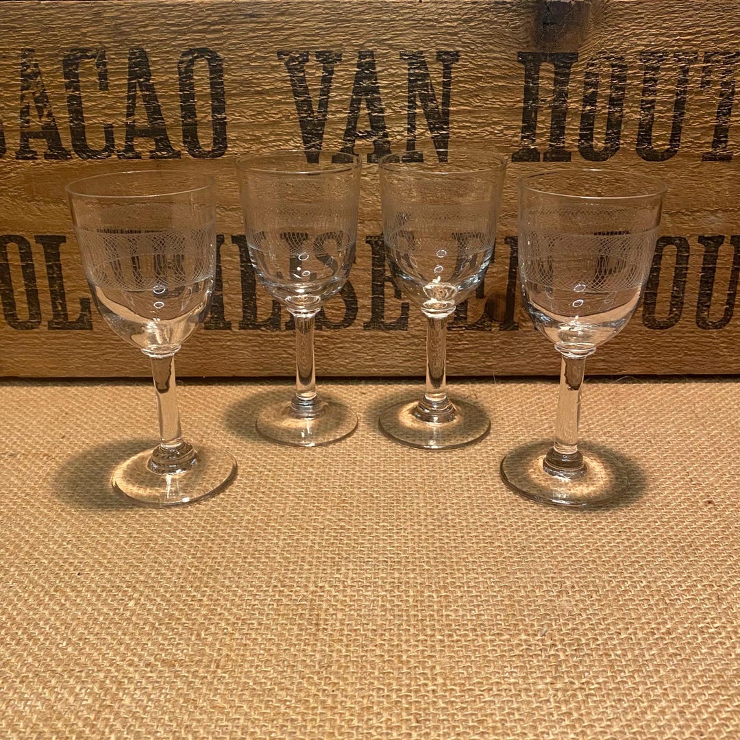 Vintage Set of Edwardian Spiral Etched Sherry/port Glasses - Etsy