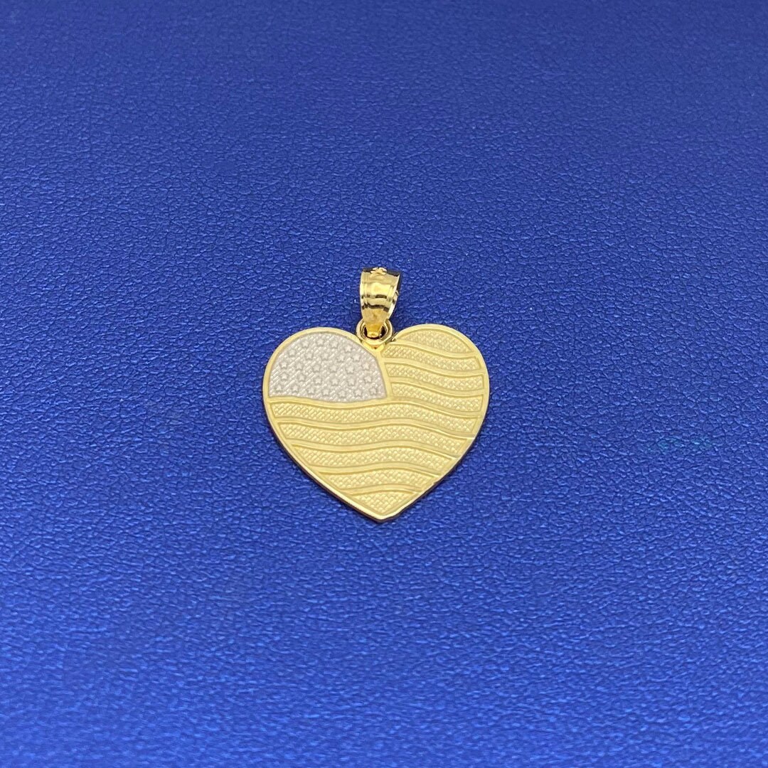 Solid 10k Yellow Gold USA Flag God Bless America Heart Pendant | Gold ...