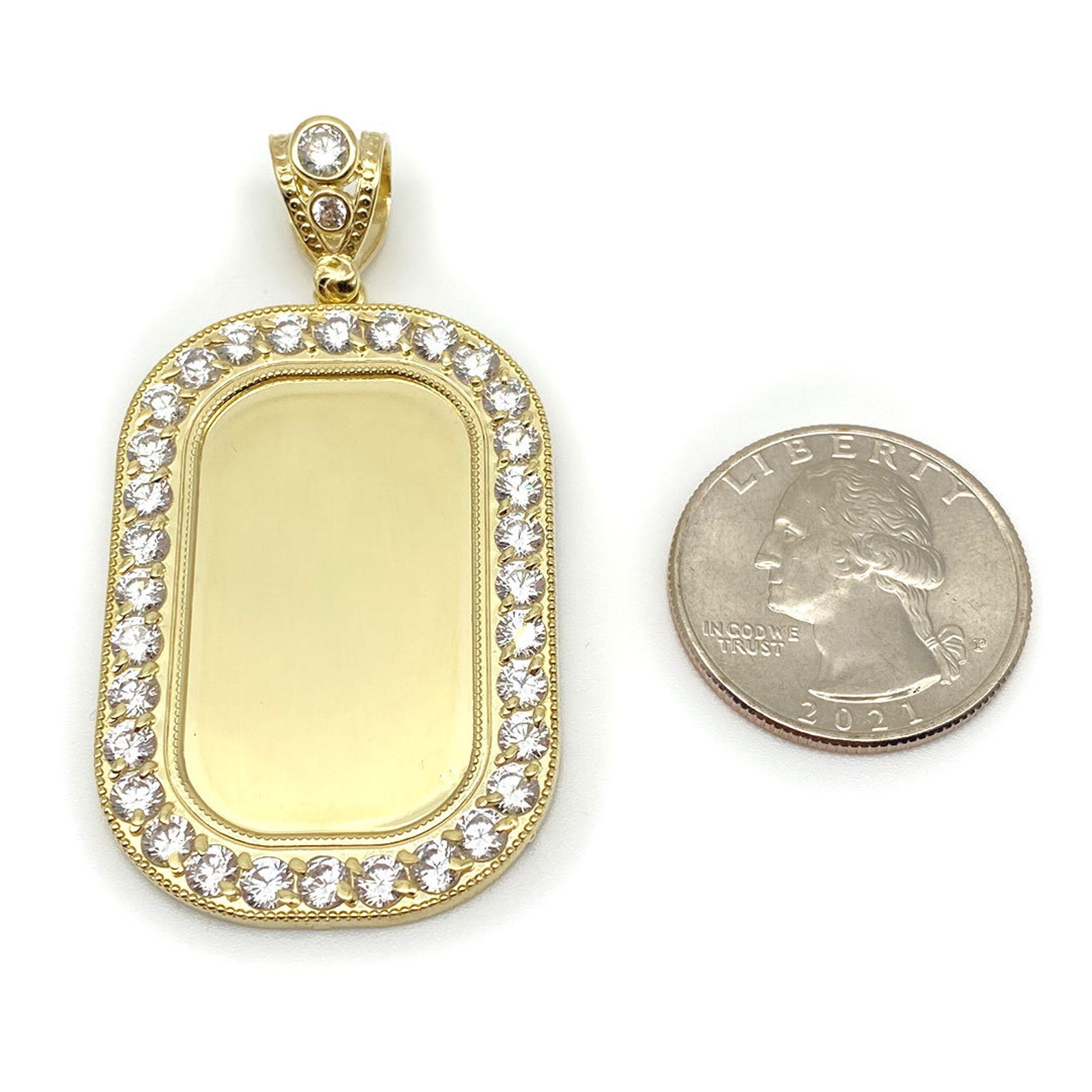 Custom Rectangle Photo Medallion Pendant in 10k Yellow Gold - Etsy UK
