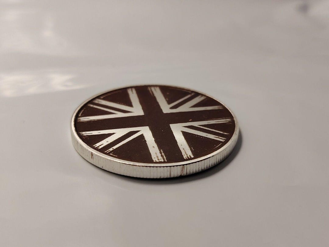 Crossed Clubs X Union Jack Ball Marker With Acrylic Case Golf God ...