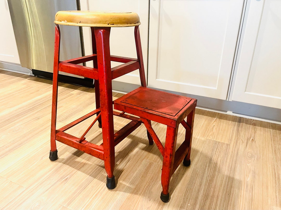 Vintage Retro Metal Step Stool, Mid Century Kitchen Folding Step Ladder ...
