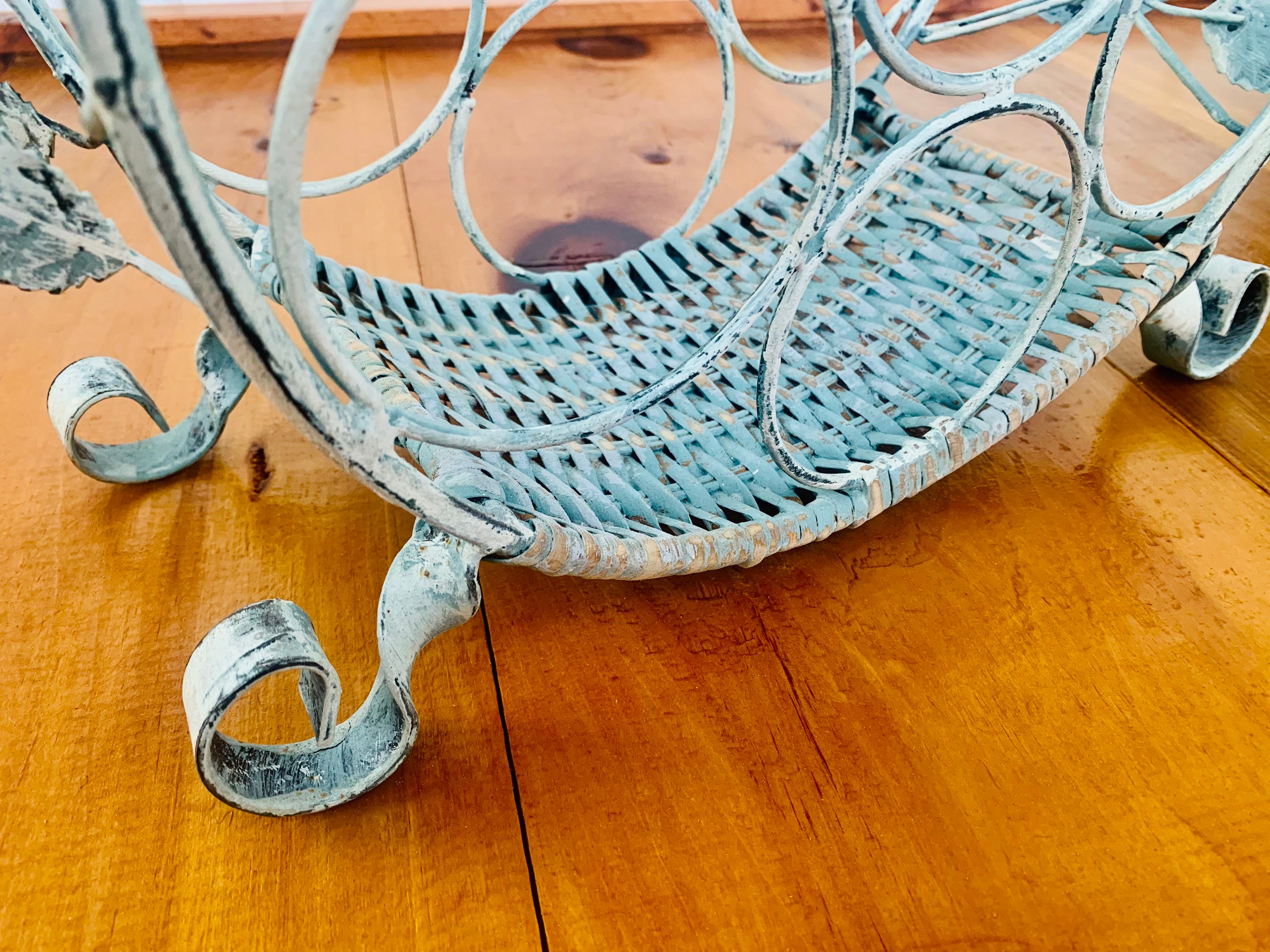 Vintage Round Metal Wine Rack 7 Standard Bottle Wine Rack - Etsy