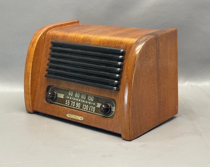 A Real Beauty! 1948 Teletone Radio Model 100. Restored. FREE Shipping ...