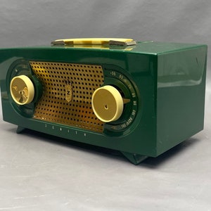 1955 Zenith Radio. Fantastic Original Red Color. Restored and - Etsy