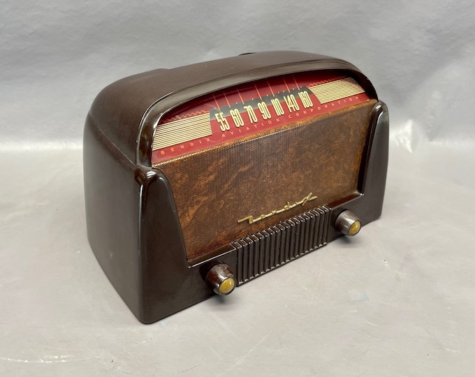 LR035 1946 Bendix Catalin Radio Model 526C. Absolutely Magnificent ...