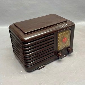 VRS0292 1941 Sentinel Radio Model 226. Restored and Working! FREE ...