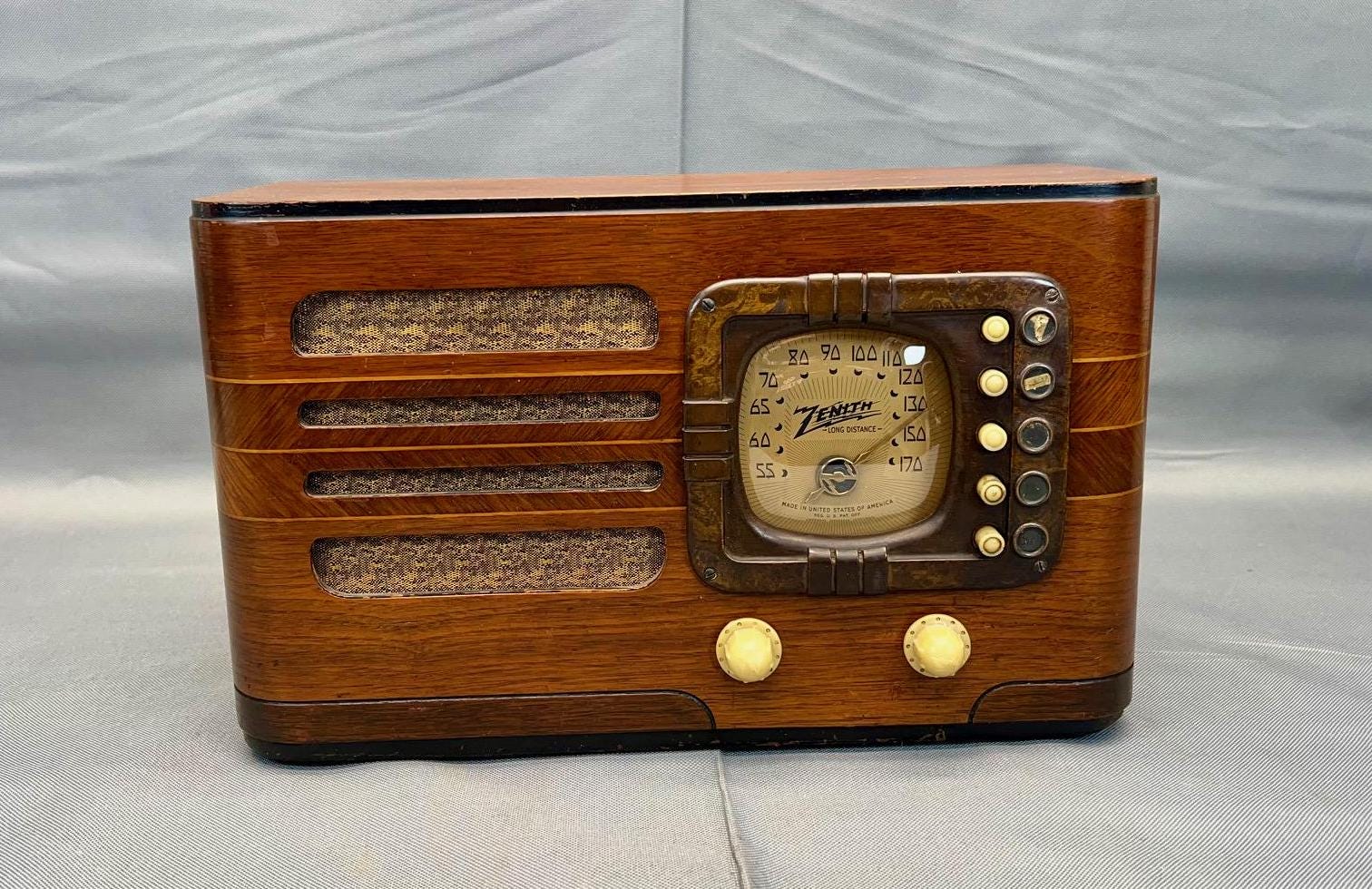 VRS0249 1939 Zenith Radio Model 5R316. Restored and Working. Vintage ...