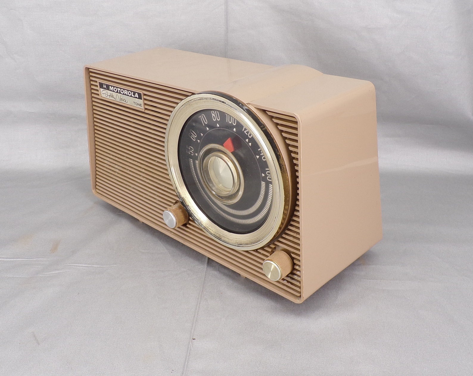 VRS0154 1959 Motorola Vintage Radio Vintage Radio Mid Century Radio ...