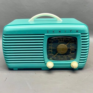 VRS0225 1942 Zenith Radio Model 6D510. Restored and Working. FREE ...