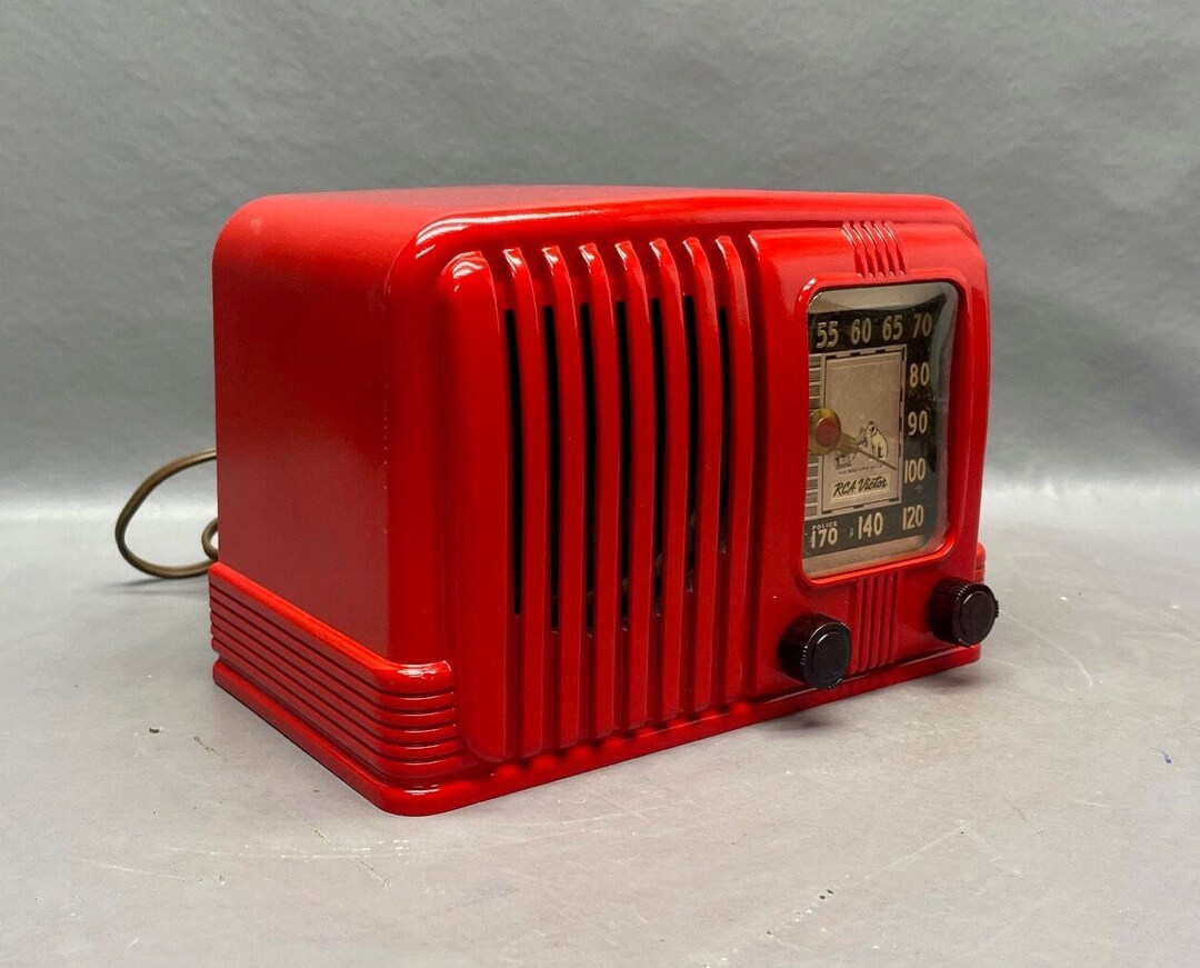 1940 nipper Dial RCA Mid Century Radio. Beautiful and Restored FREE ...