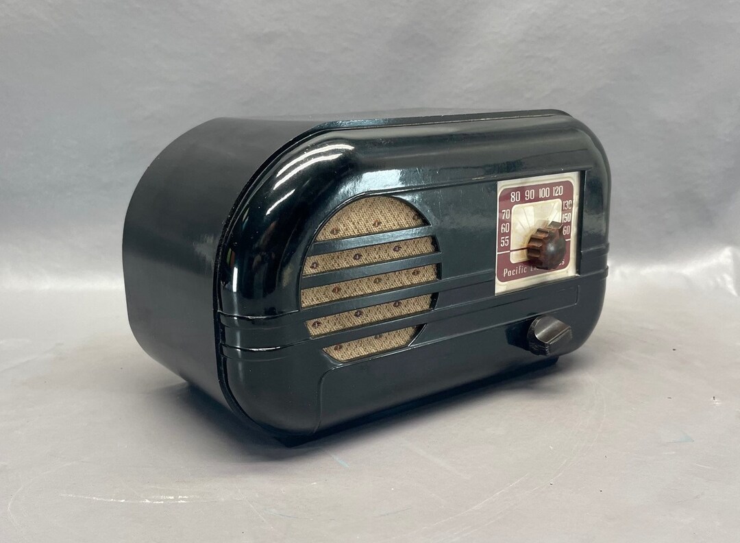 Rare 1948 Pacific Electronics Radio Restored and Working. FREE - Etsy