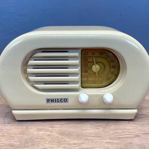 VRS0054 1941 Philco Mid Century Vintage Radio. Restored & Working. FREE ...