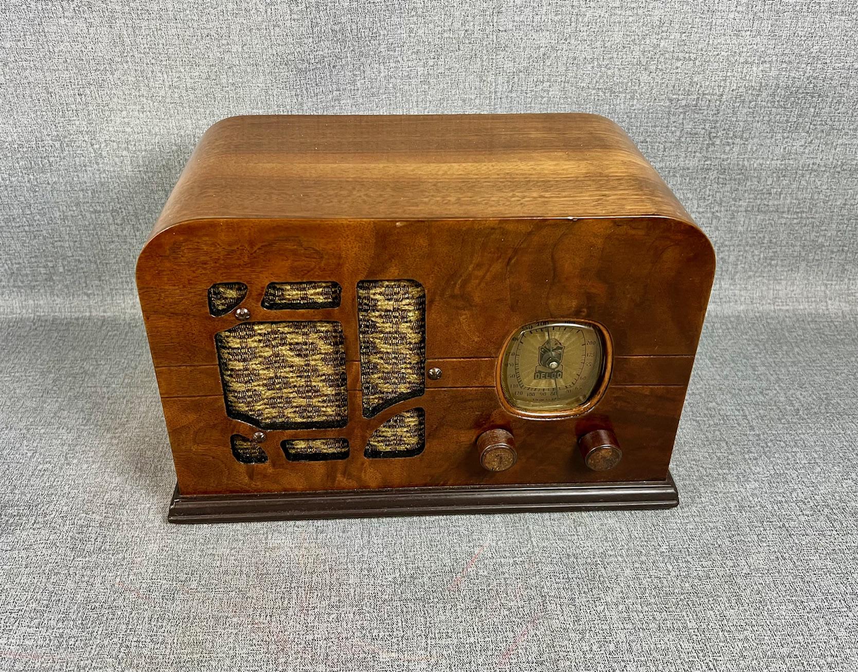 VRS0573 1937 Delco Radio Model R-1125. Restored and Working. FREE ...