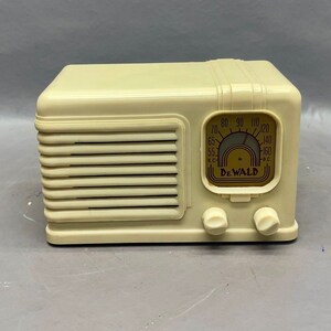 1947 Dewald Radio Model A514. FREE Shipping! Restored and Working ...