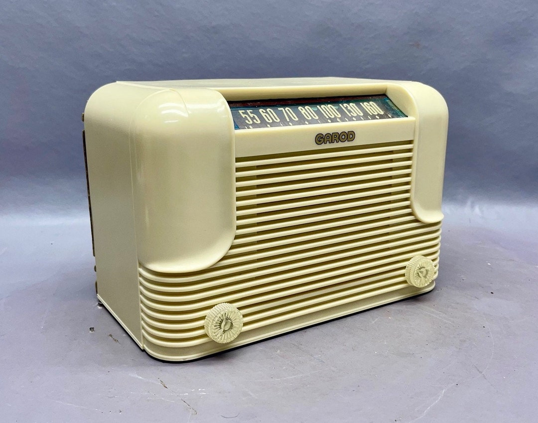 1948 Garod Mid Century Radio Model 5A4. Beautiful and Restored! Free ...