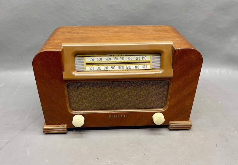 VRS0079 1942 Philco Radio Model 42-321. Mid Century Radio. FREE ...