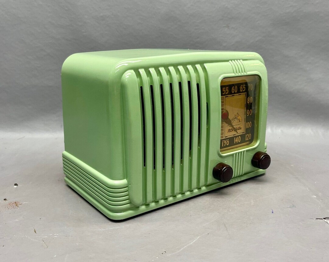 1940 nipper Dial RCA Mid Century Radio. Beautiful and Restored FREE ...