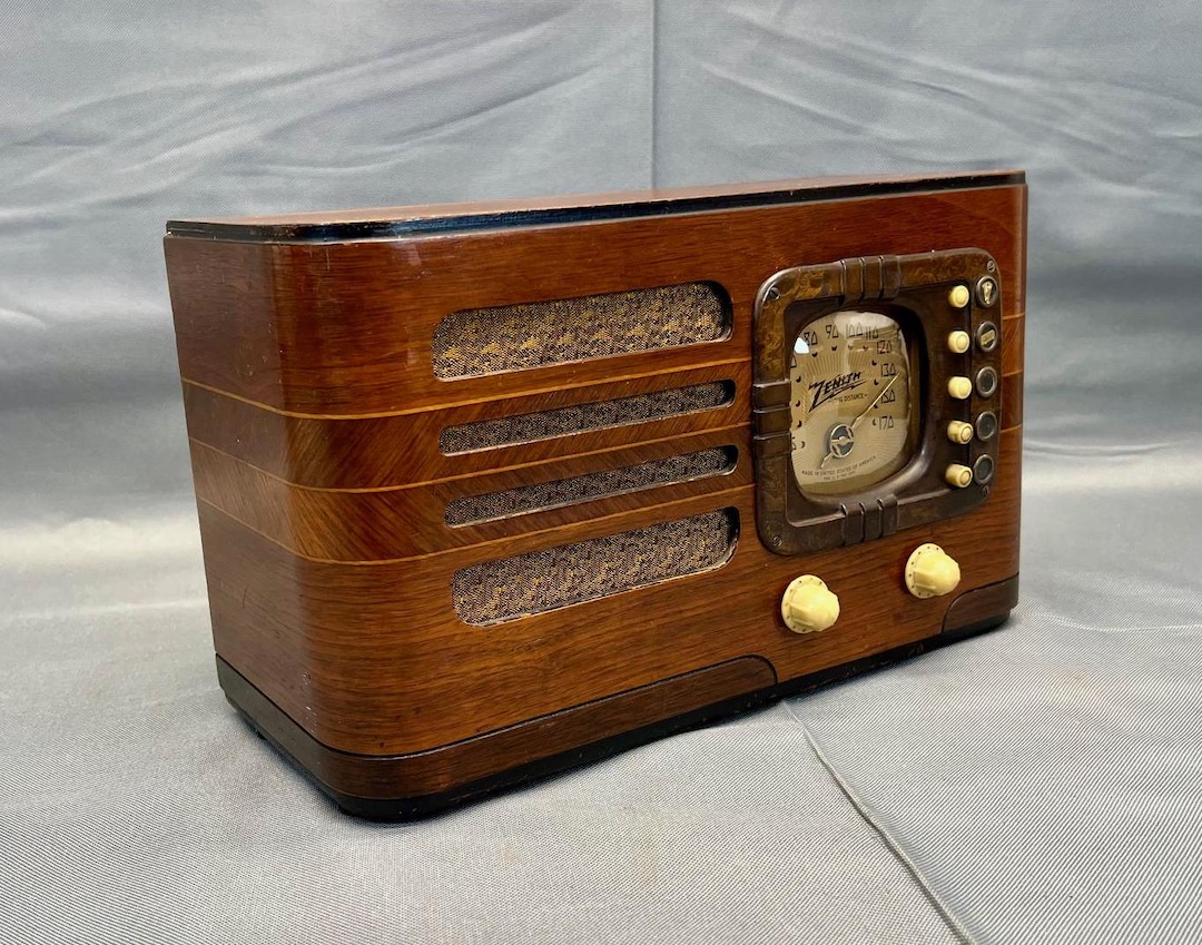 VRS0249 1939 Zenith Radio Model 5R316. Restored and Working. Vintage ...