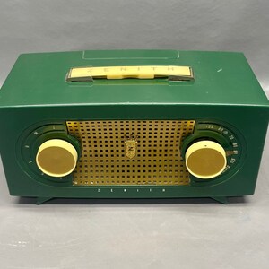 1955 Zenith Radio. Fantastic Original Red Color. Restored and - Etsy