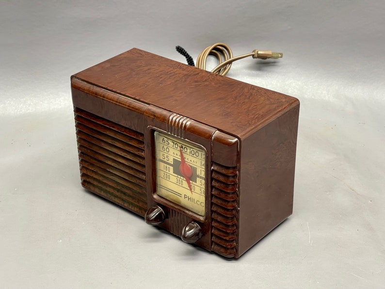 1941 Philco Radio Model 45. Restored and Working. FREE - Etsy