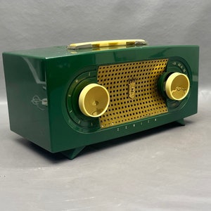 1955 Zenith Radio. Fantastic Original Red Color. Restored and - Etsy