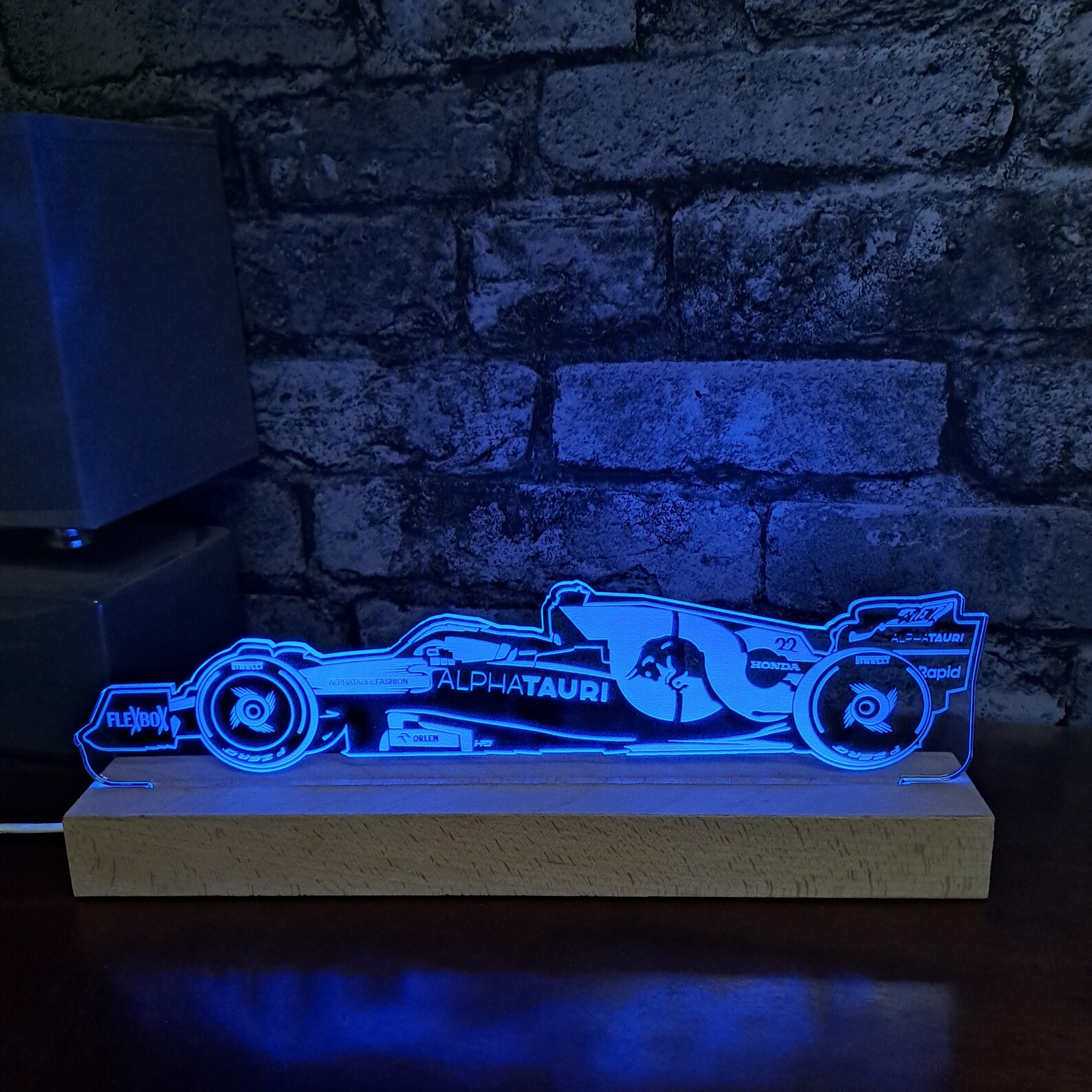 Yuki Tsunoda LED Lamp Night Light, Home Decor, Formula 1, F1 Gifts, F1 ...