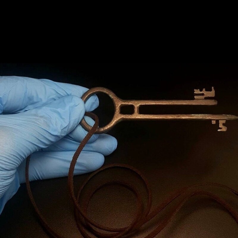 Movie Prop Replica - Etsy