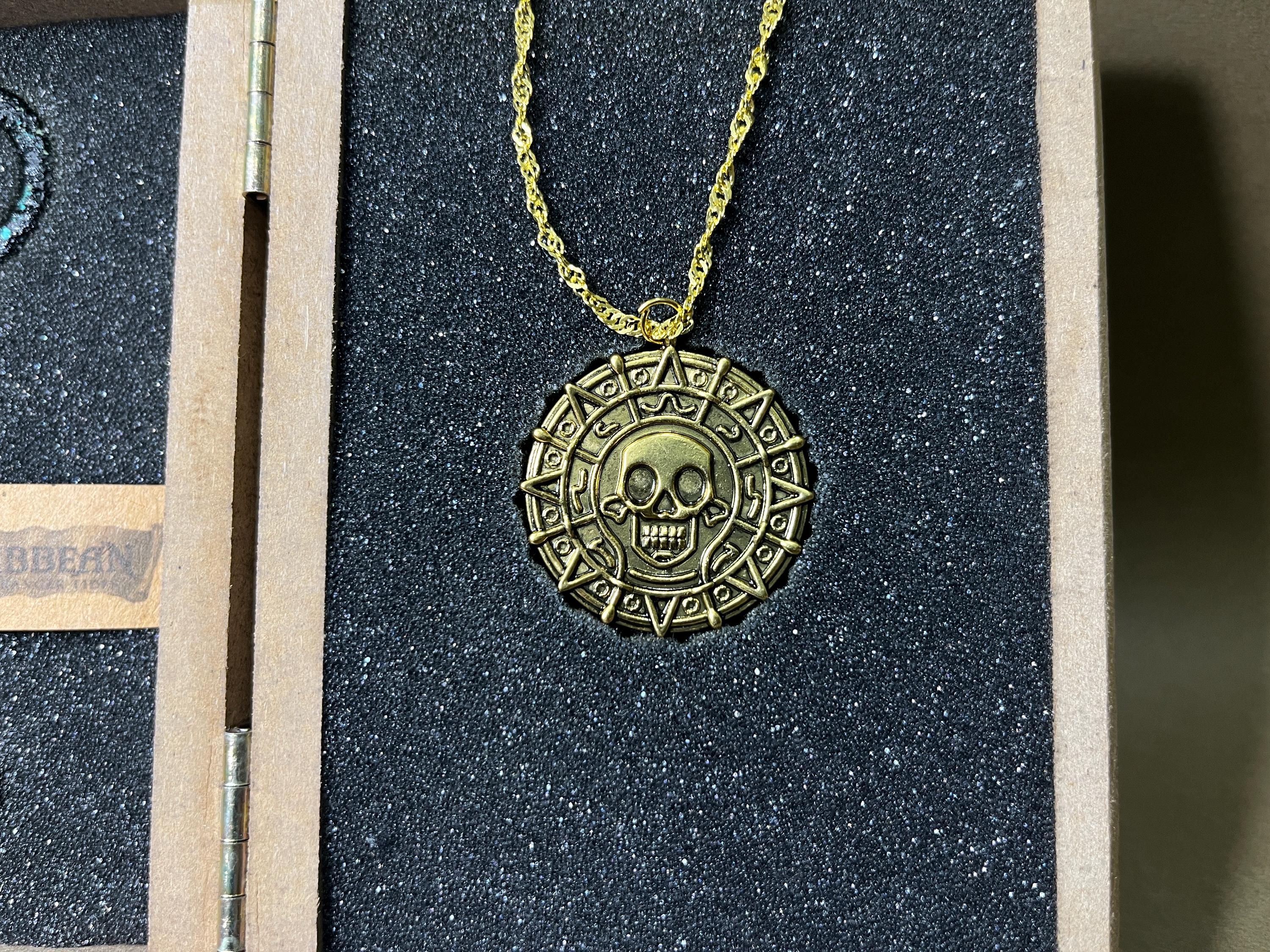 Pirates of the Caribbean Gift Set – Davy Jones Key & Aztec Gold Coin ...