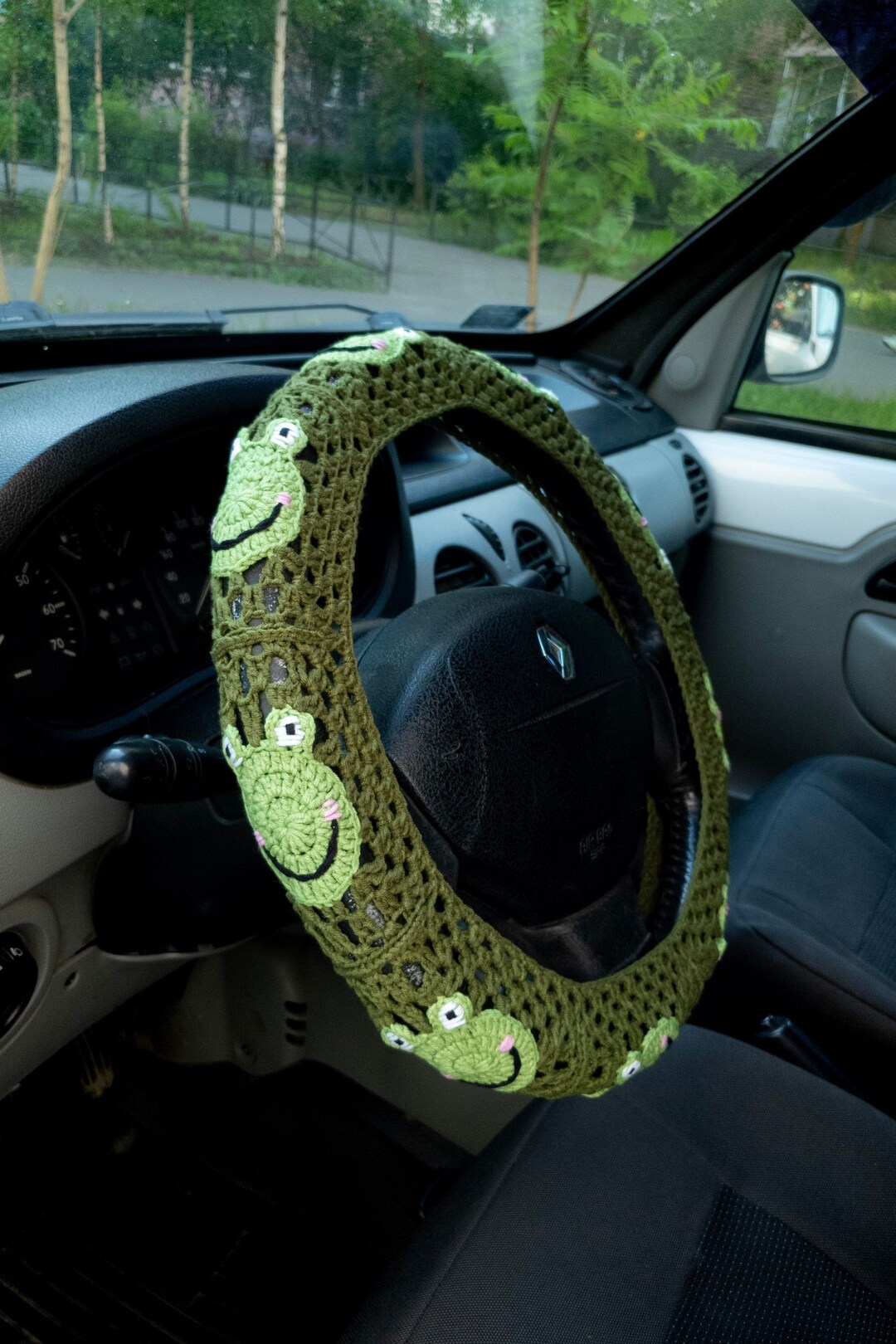 Frog Steering Wheel Cover