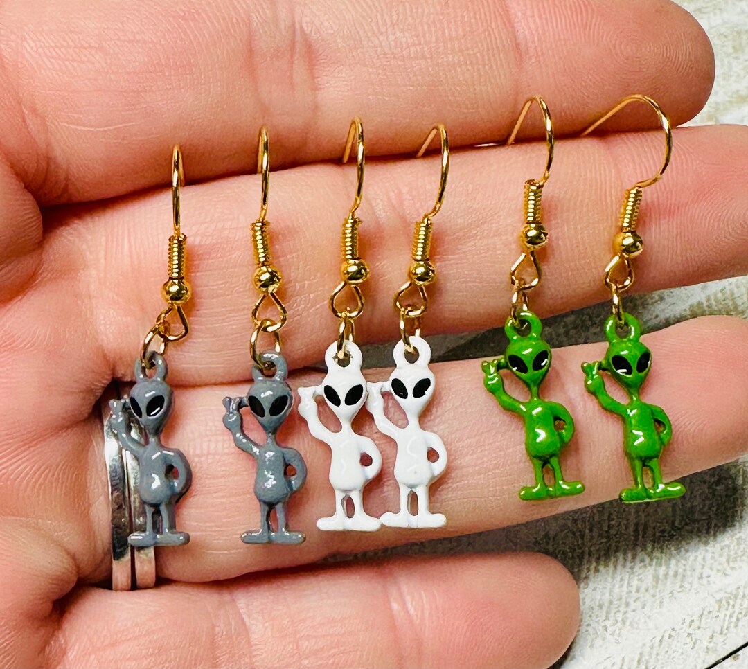 Miniature Alien Dangle Earrings, Space Earrings, Alien Earrings ...
