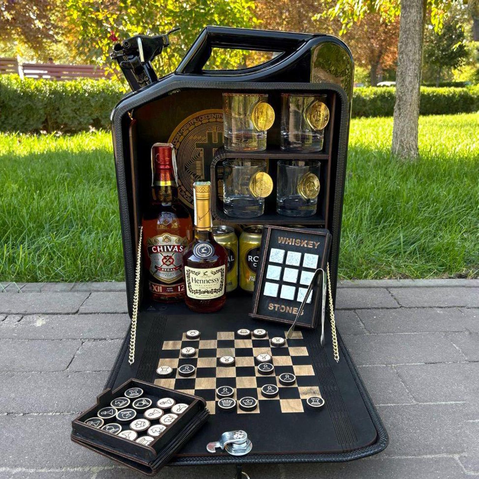 20 L Custom Jerry Can Mini Bar for a Gift, Chess Set Present for the ...