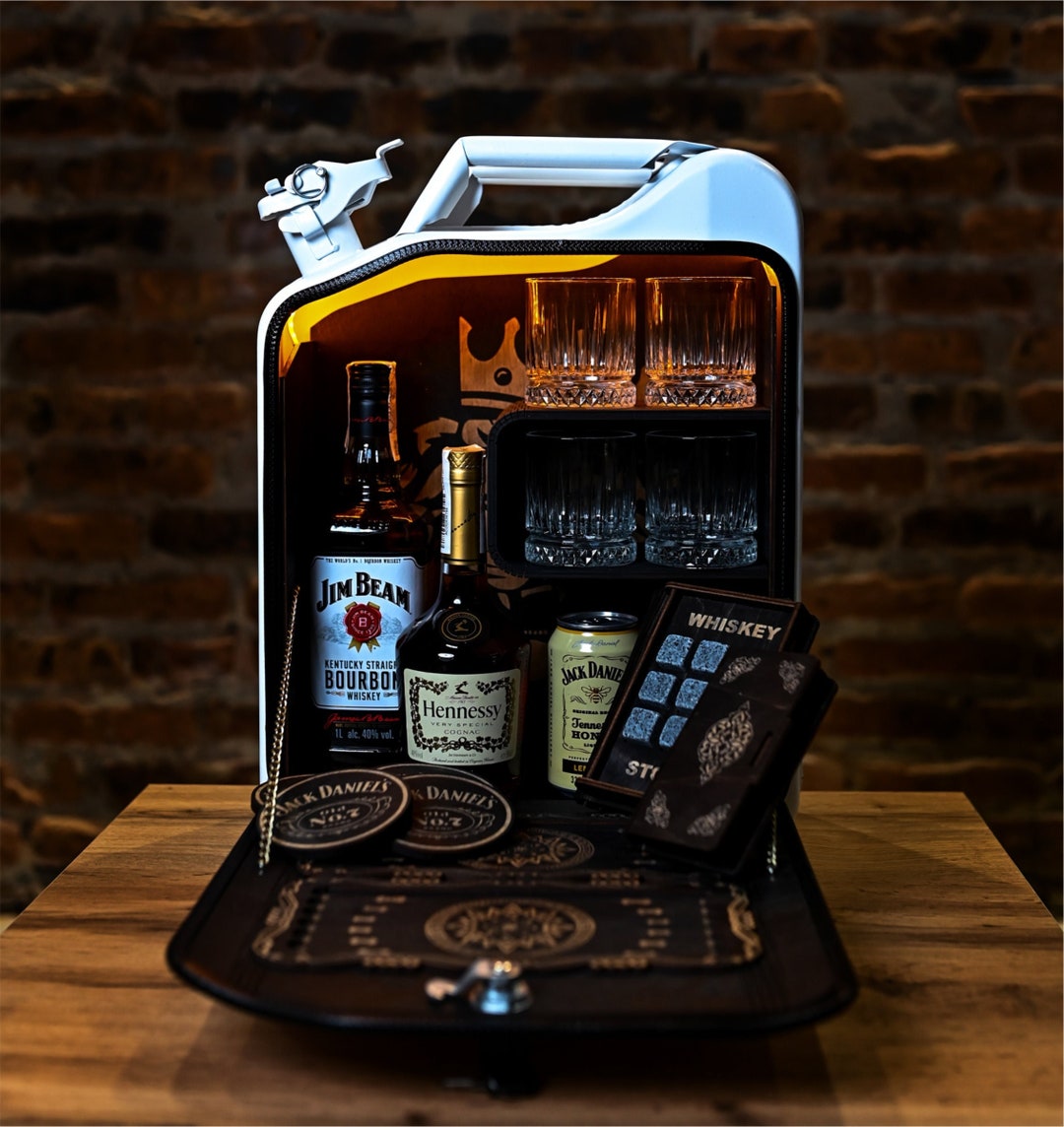 20 L Jerry Can Mini Bar With Mini Wooden Backgammon Set, Canister Bar ...