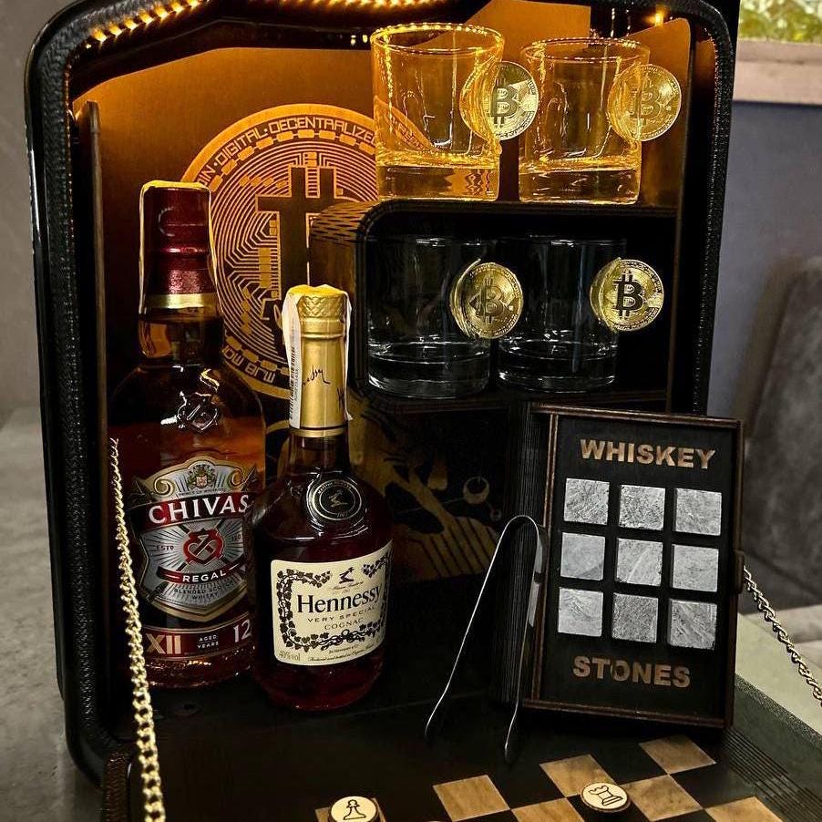 20 L Custom Jerry Can Mini Bar for a Gift, Chess Set Present for the ...