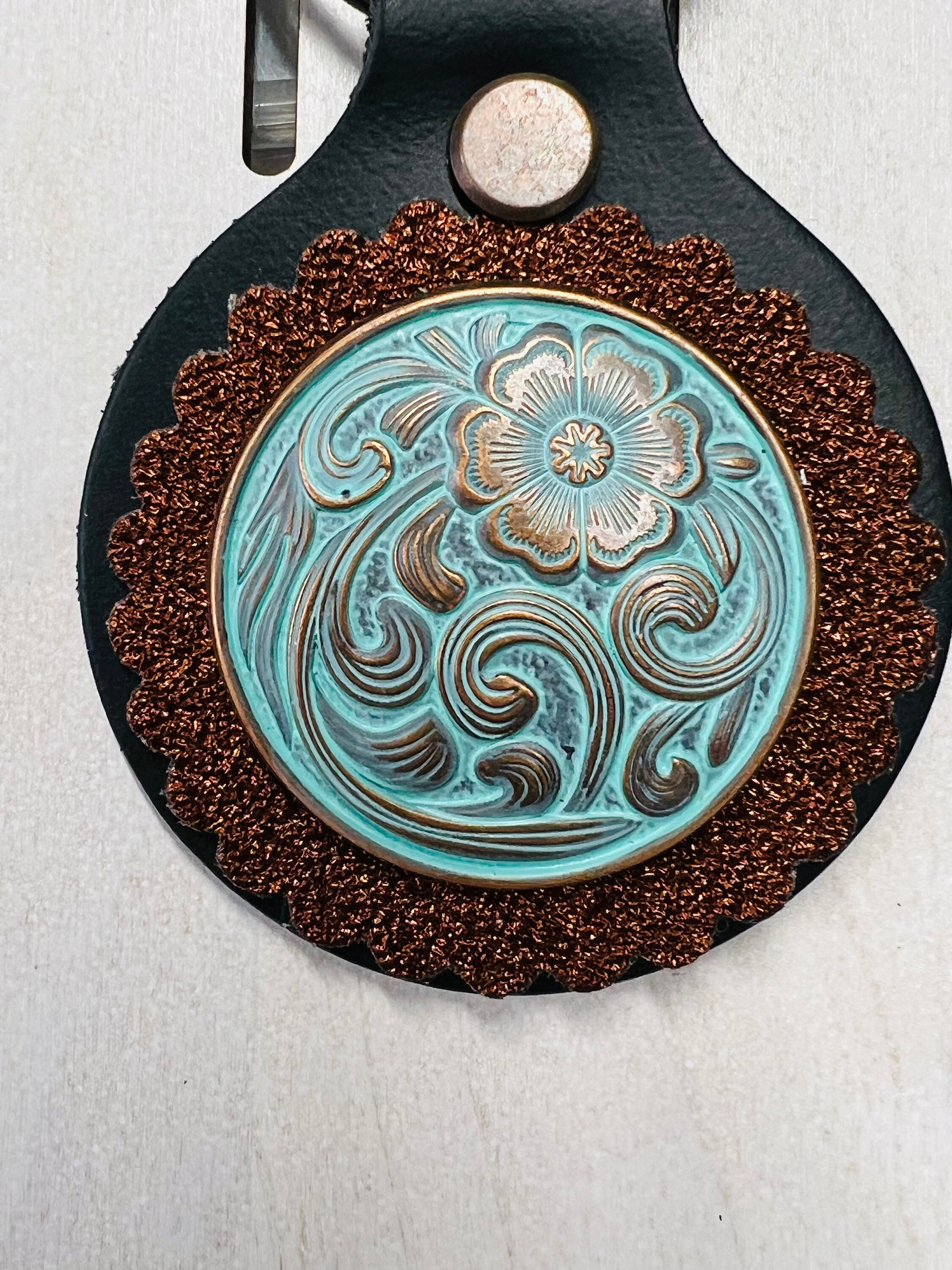 Floral Patina Bronze Concho W/bronze Metallic Rosette Keychain - Etsy