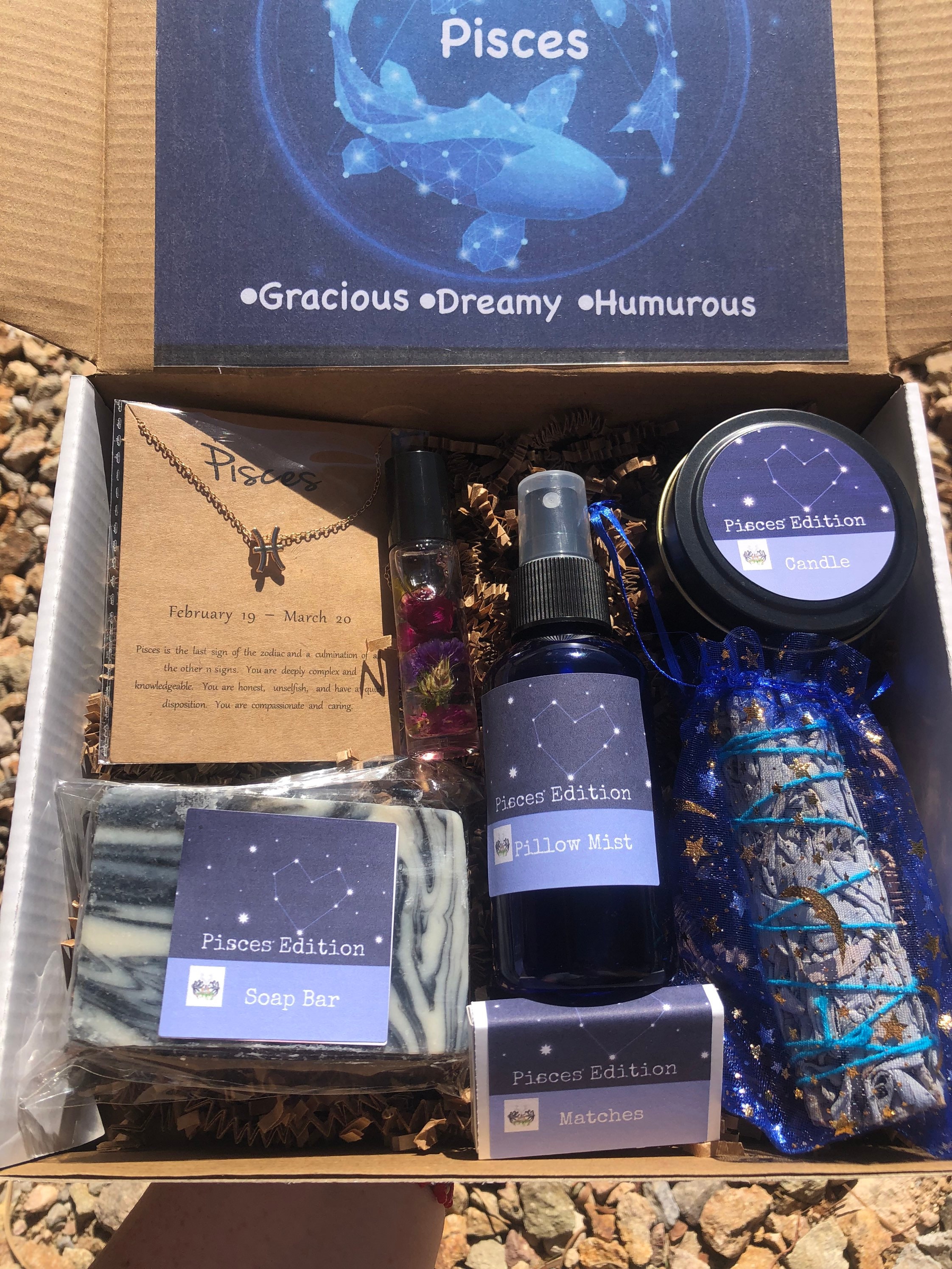 Pisces Gift Box - Etsy