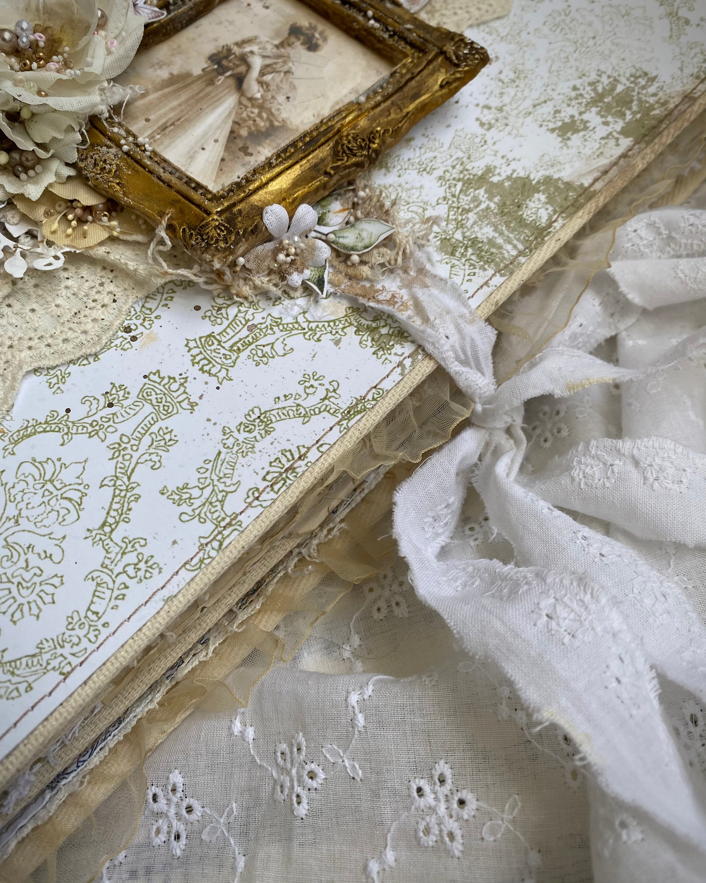 Handmade Scrapbook Album in Vintage Style - Scrapbook Album - Vintage ...