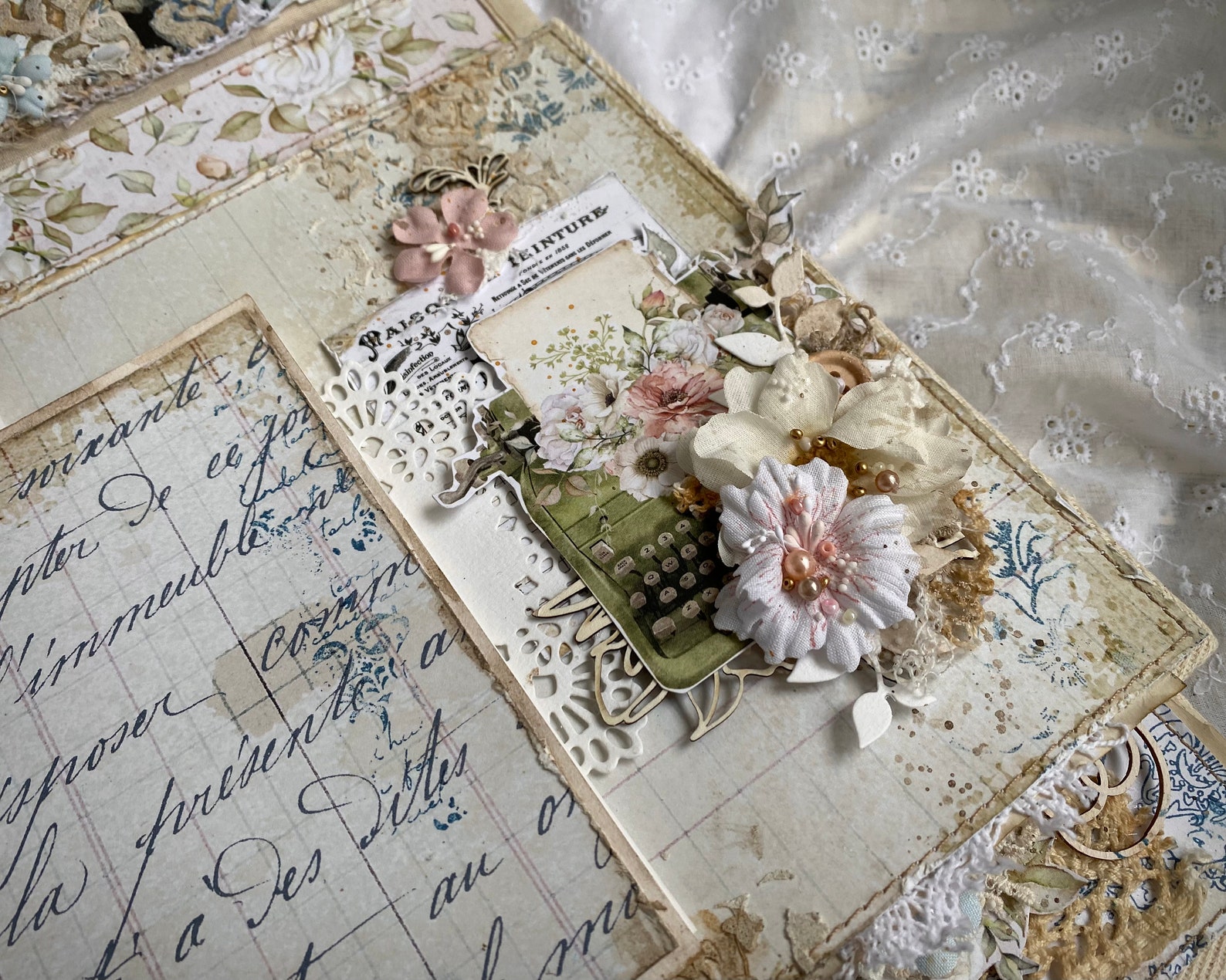 Handmade Scrapbook Album in Vintage Style - Scrapbook Album - Vintage ...