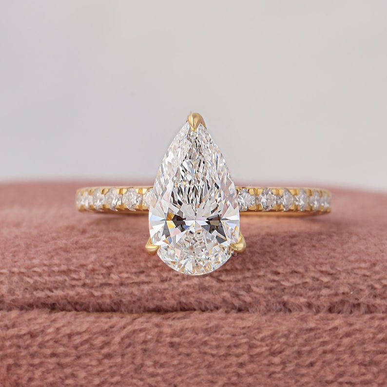 Lab Grown Diamond Ring 2CT Pear Shaped Engagement Ring Yellow Gold ...
