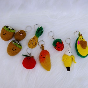 Felt Fruits Keychain, Fruits Themed Decorations, Wool Felted Apple ...