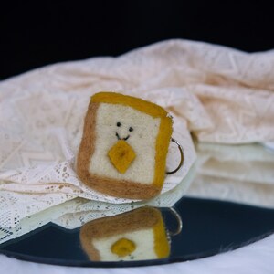 Felt Bread Keychain, Bread Toast and Croissant Keychain, Giftforher ...
