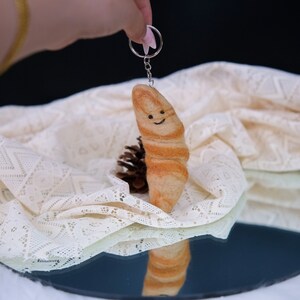 Felt Bread Keychain, Bread Toast and Croissant Keychain, Giftforher ...