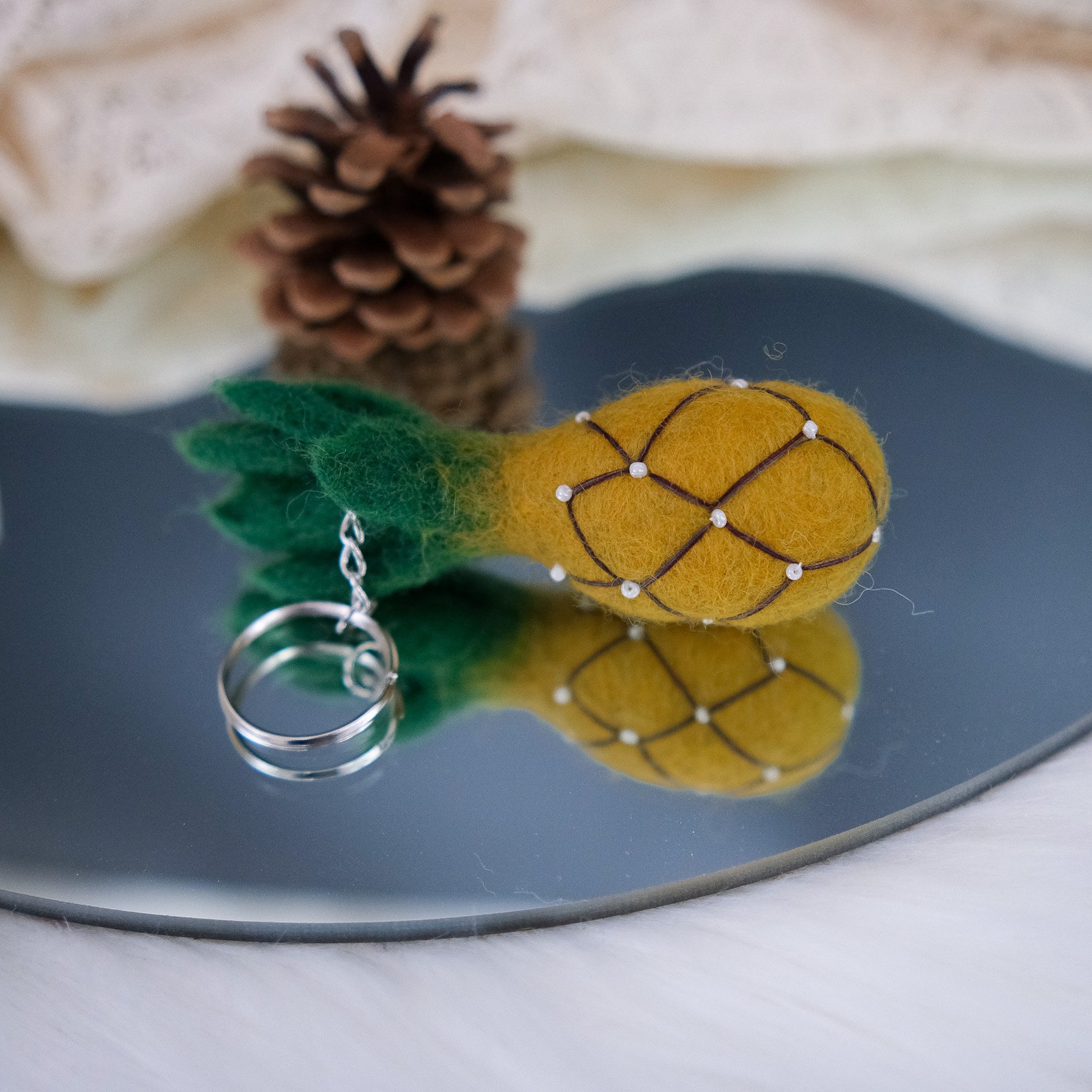 Felt Fruits Keychain, Fruits Themed Decorations, Wool Felted Apple ...